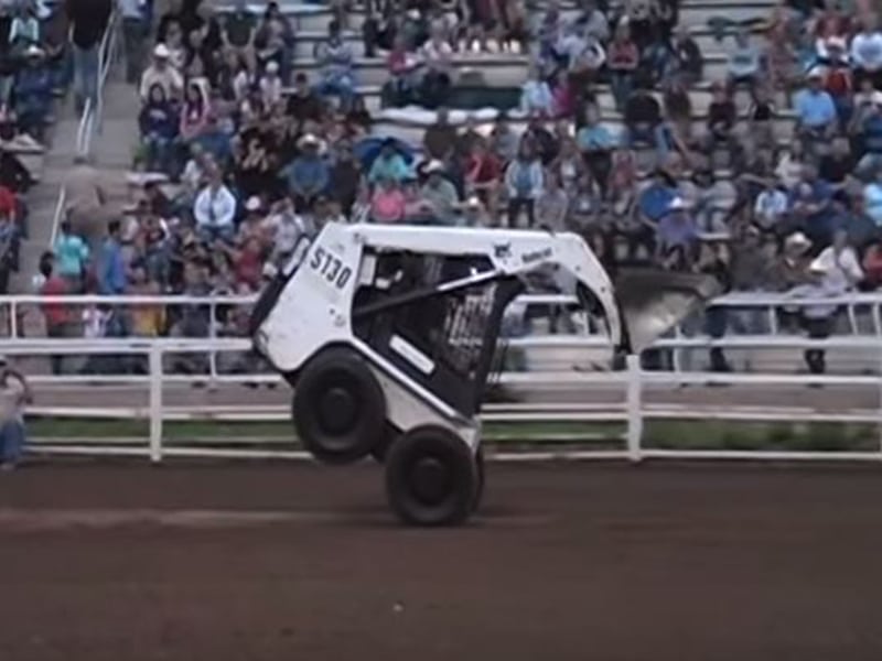 Video: Bobcat operator has mad skills