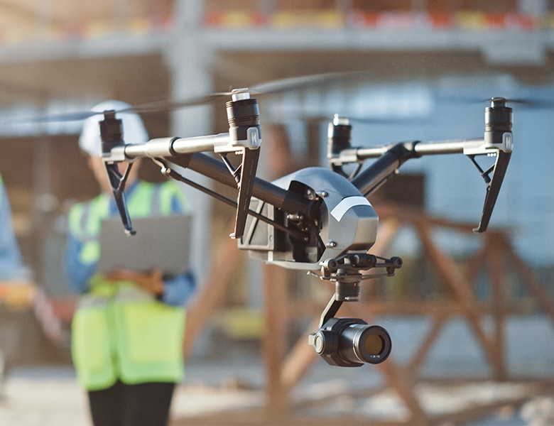 Fall risk warning when working with drones
