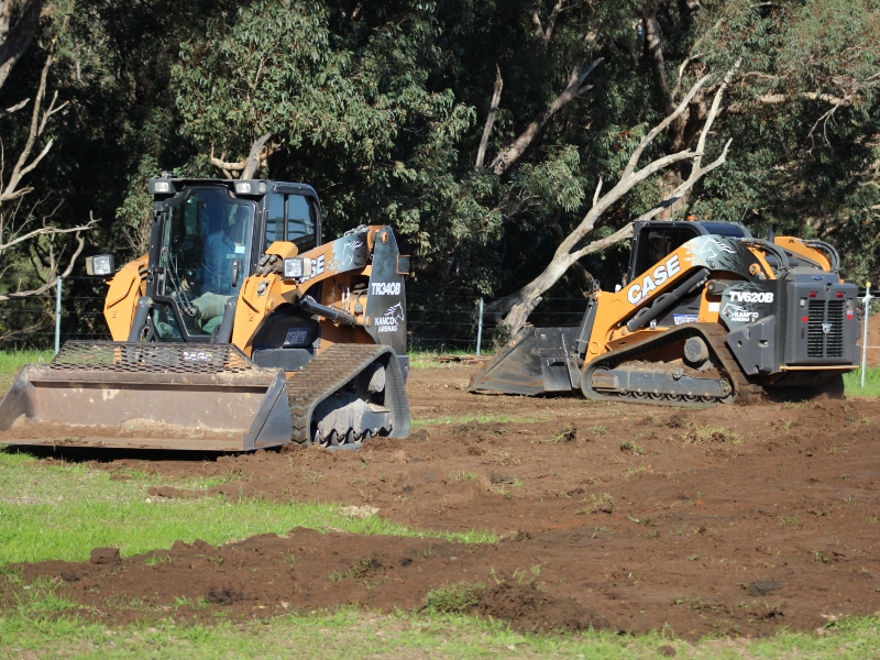 Case compact track loaders working in niche industry - TradeEarthmovers